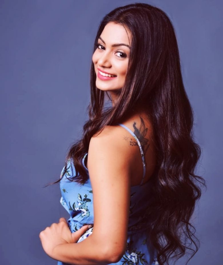 Female Models – 25-30 – Identity Model Management